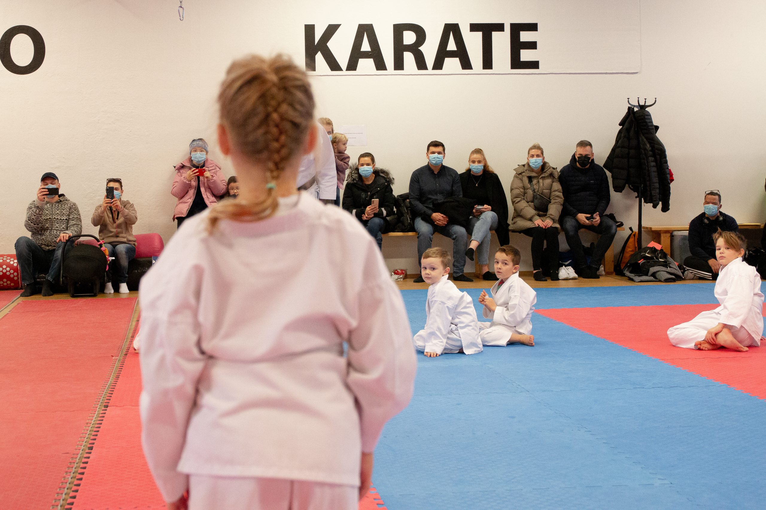 Karate byrjar aftur í september! 👊🥋 - Ungmennafélagið Afturelding